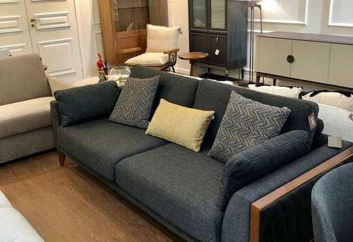 Дизайнерский диван серый Dogtas Logan 3120006251