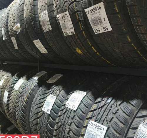 Nokian Tyres Hakkapeliitta 5 215/55 R17 96P