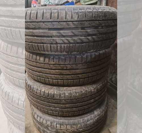 Tracmax X-Privilo TX3 215/55 R17