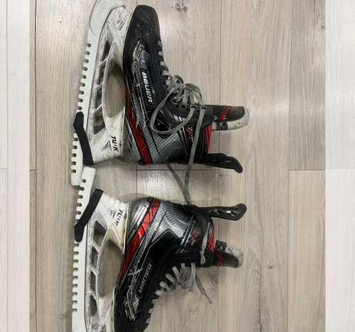 Коньки размер 9 Bauer Vapor 2X Pro
