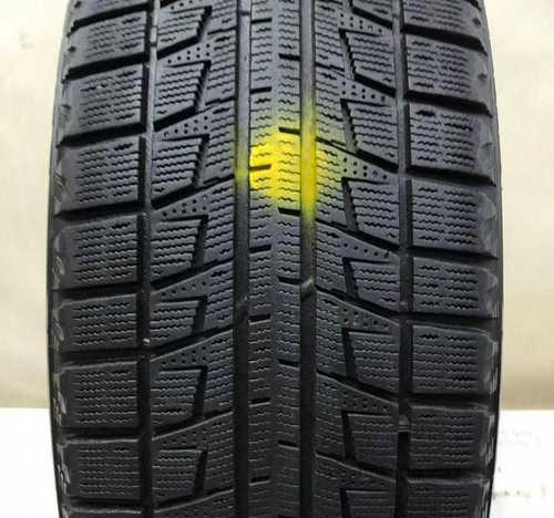 Bridgestone Blizzak Revo2 215/45 R17 87Q