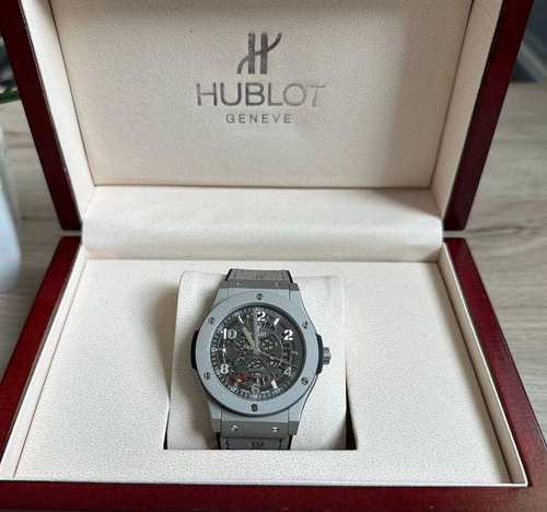 Наручные часы Hublot