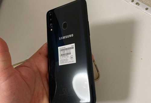 Samsung Galaxy A20s, 3/32 ГБ