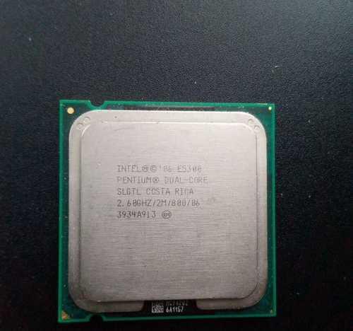 Процессор Intel Pentium Dual-Core E5300