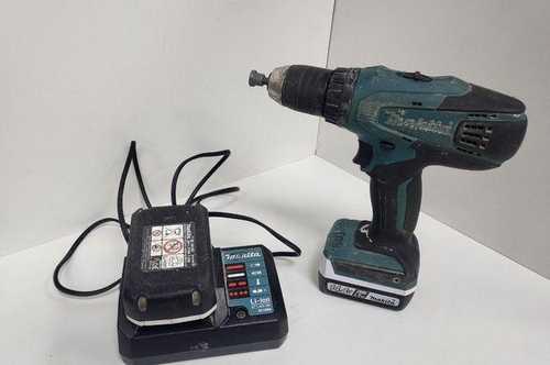 Шуруповерт Makita DF457D