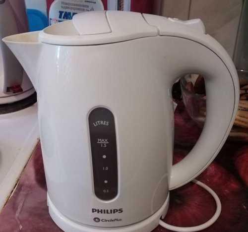 Чайник Philips 2400Вт