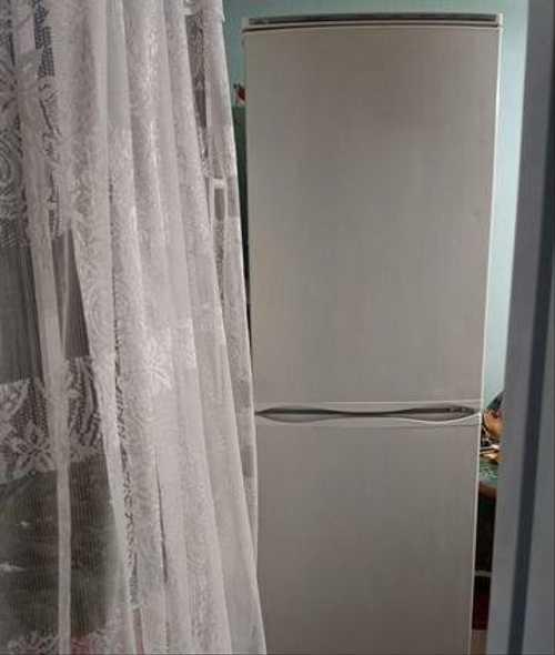Холодильник Атлант двухкомпорессорный б/у