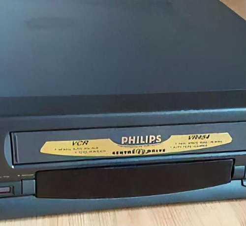 Видеомагнитофон Philips vr454