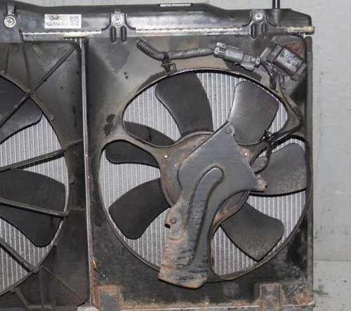 Диффузор с вентилятором (кондиционер) honda Civic