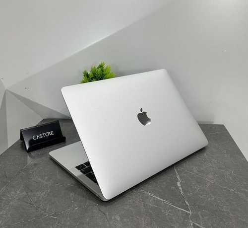 Apple MacBook Pro13 2019 Silver Кредит