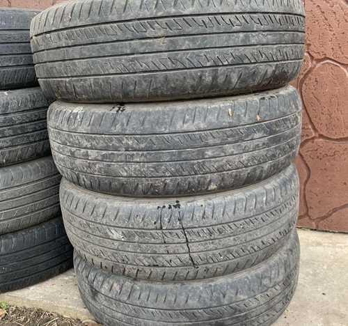 Dunlop Grandtrek PT2 215/70 R16 99S