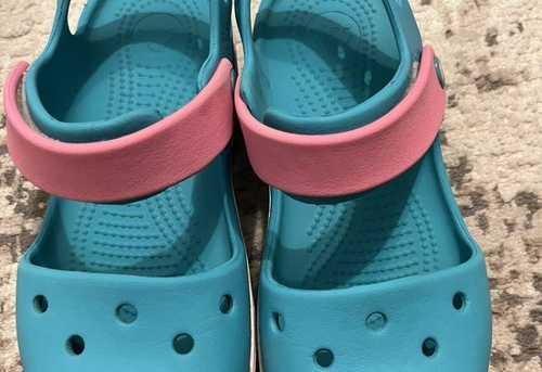 Crocs 33