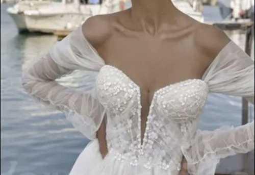 Платья новые свадебные