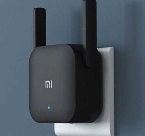 Репитер сигнала Xiaomi Mi Wi-Fi Amplifier PRO EU