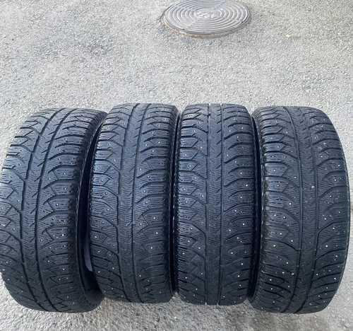 Bridgestone Ice Cruiser 7000S 215/60 R16 95T