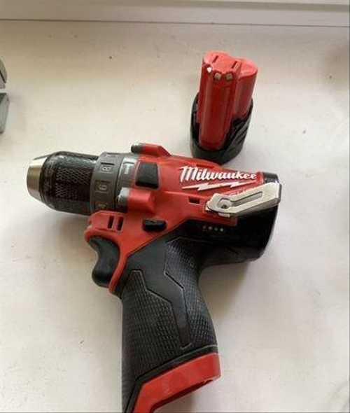 Шуруповерт milwaukee m12