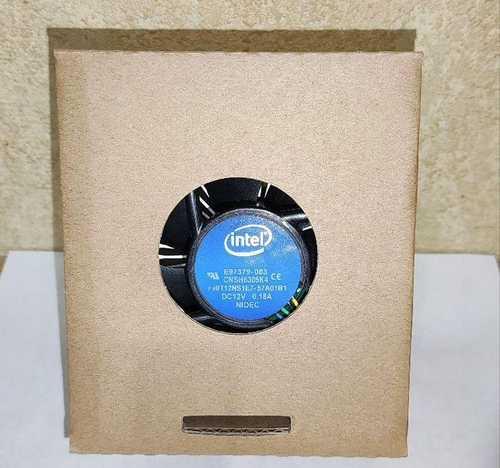 Новый кулер для процессора Intel Original