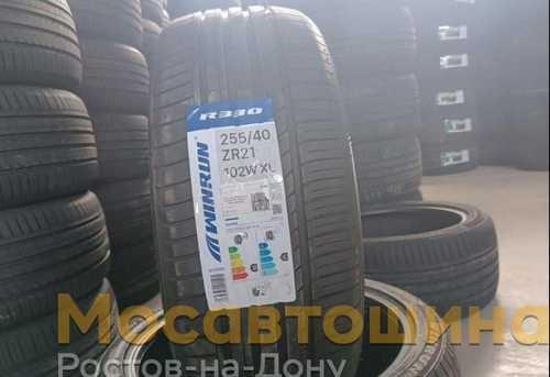 Winrun R330 255/40 R21 102W