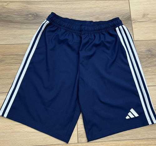 Шорты adidas originals