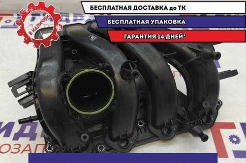 Коллектор впускной Volkswagen Polo 6 04E129712G