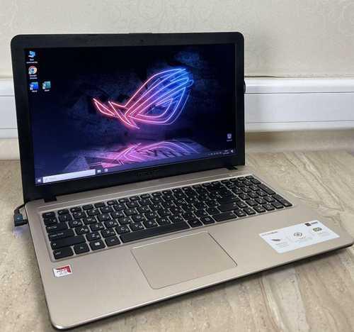 Ультрабук asus Vivobook A540 (A9 9425/ R5/ 8 гб)