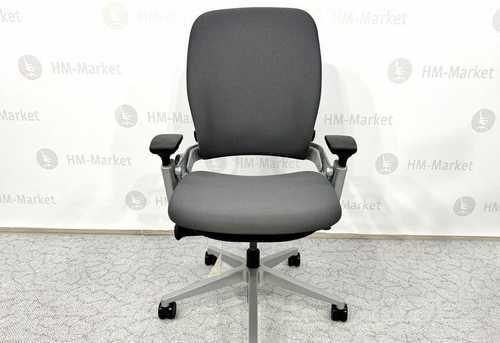 Кресло Steelcase Leap V2 Onyx / Platinum