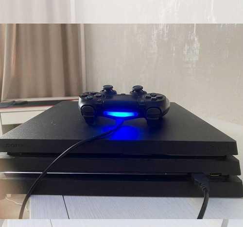 Игровая приставка ps4 pro 1tb