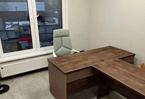 Новый стол офисный от производителя remi