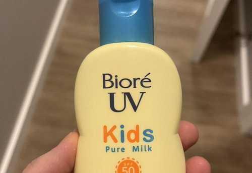 Молочко от солнца Biore