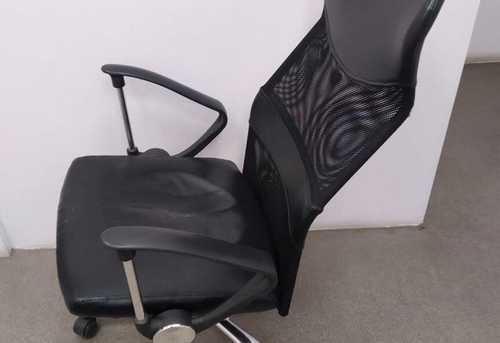 Бесплатно отдается сломанное кресло