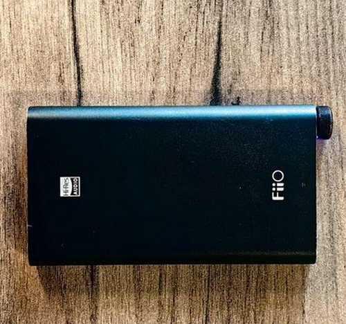 Портативный усилитель Fiio Q3 MQA