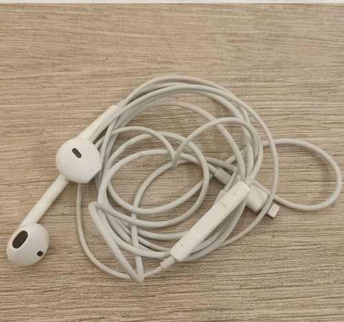 Наушники apple earpods lightning оригинал