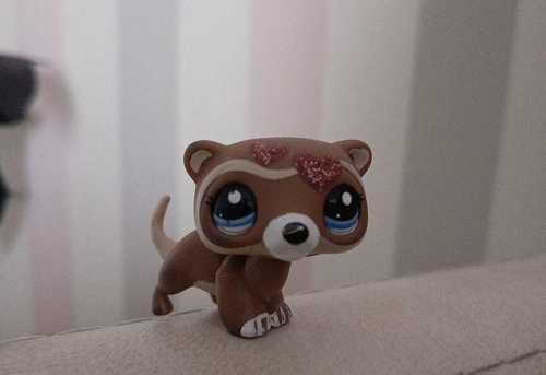 Littlest pet shop