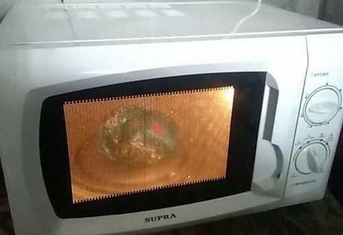 Микроволновая печь Supra рабочая