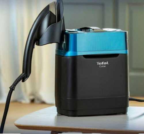 Мобильная гладильная установка Tefal Cube UT2020E0