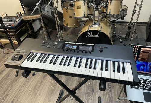 Midi-клавиатура Komplete Kontrol S49 MK2