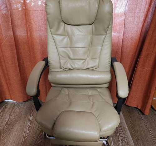 Раскладное компьютерное кресло с вибро массажем