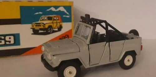 УАЗ 469 модель багги СССР 1/43