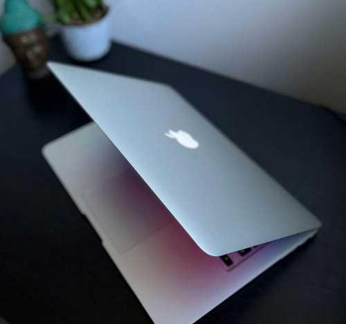 Apple macbook air 13 2017