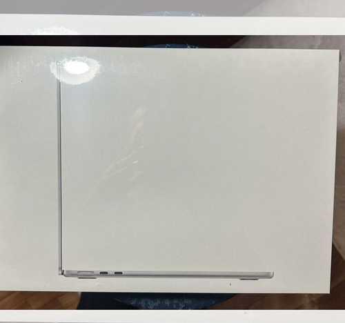 Macbook air 13 m2 8 256