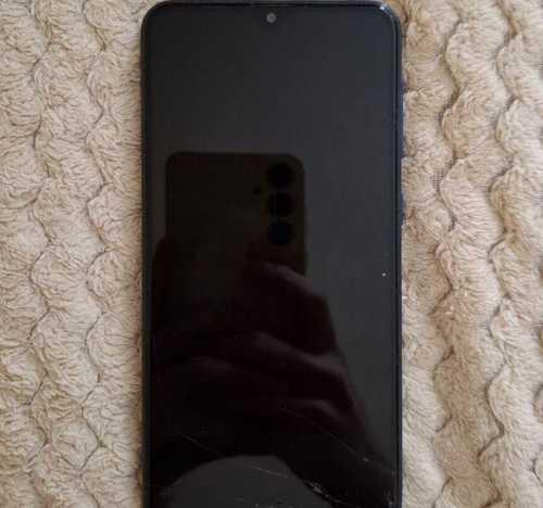 Samsung Galaxy A10, 2/32 ГБ