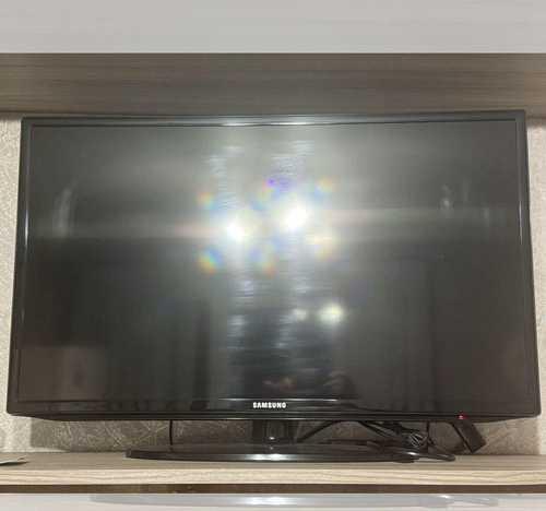 Телевизор samsung 32 без SMART tv