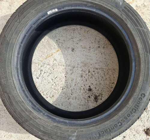 Continental ContiCrossContact LX2 215/50 R17