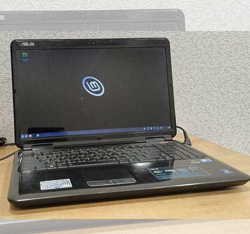 Ноутбук asus K61IC