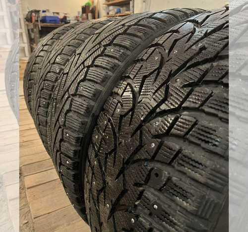 Pirelli Ice Zero 295/40 R21 111H