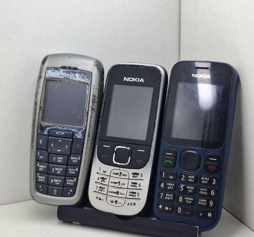 Nokia 2600