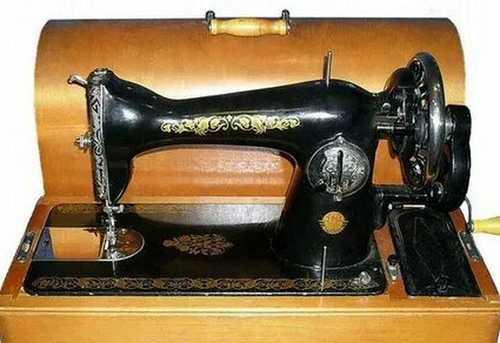 Швейная машинка Подольская с тумбой