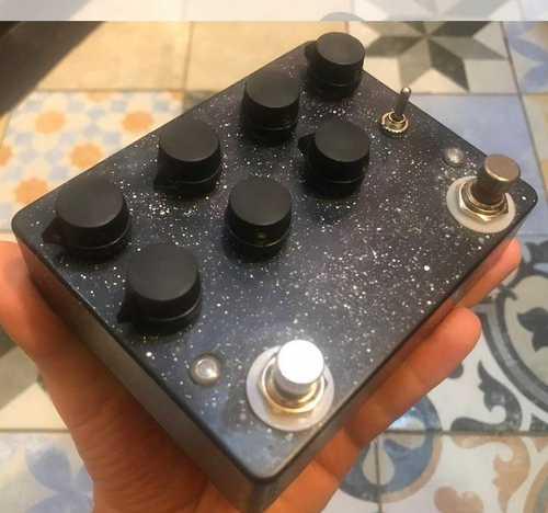 Deep space circuitry - star eruption fuzz