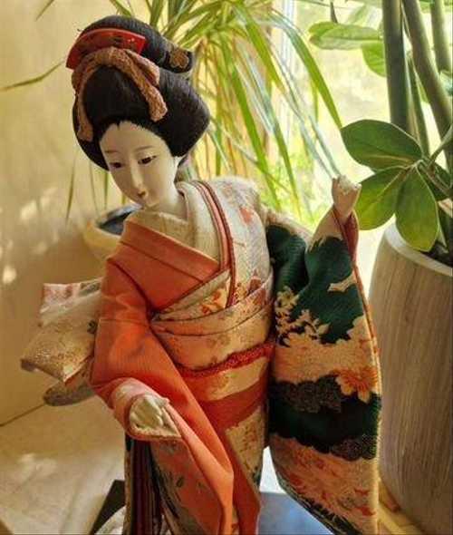 Японская традиционная, коллекционная кукла, винтаж