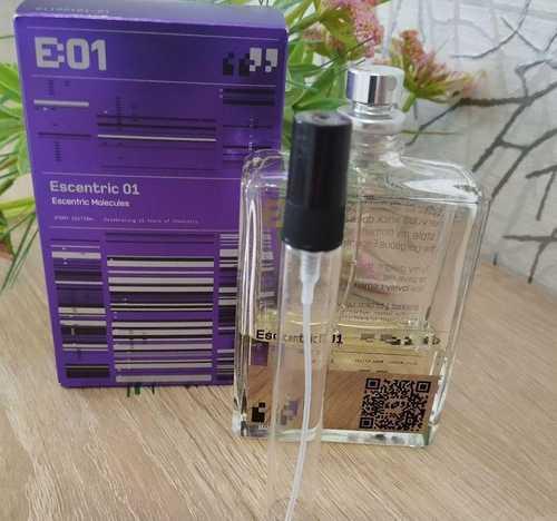 Escentric 01 Eccentric molecules распив